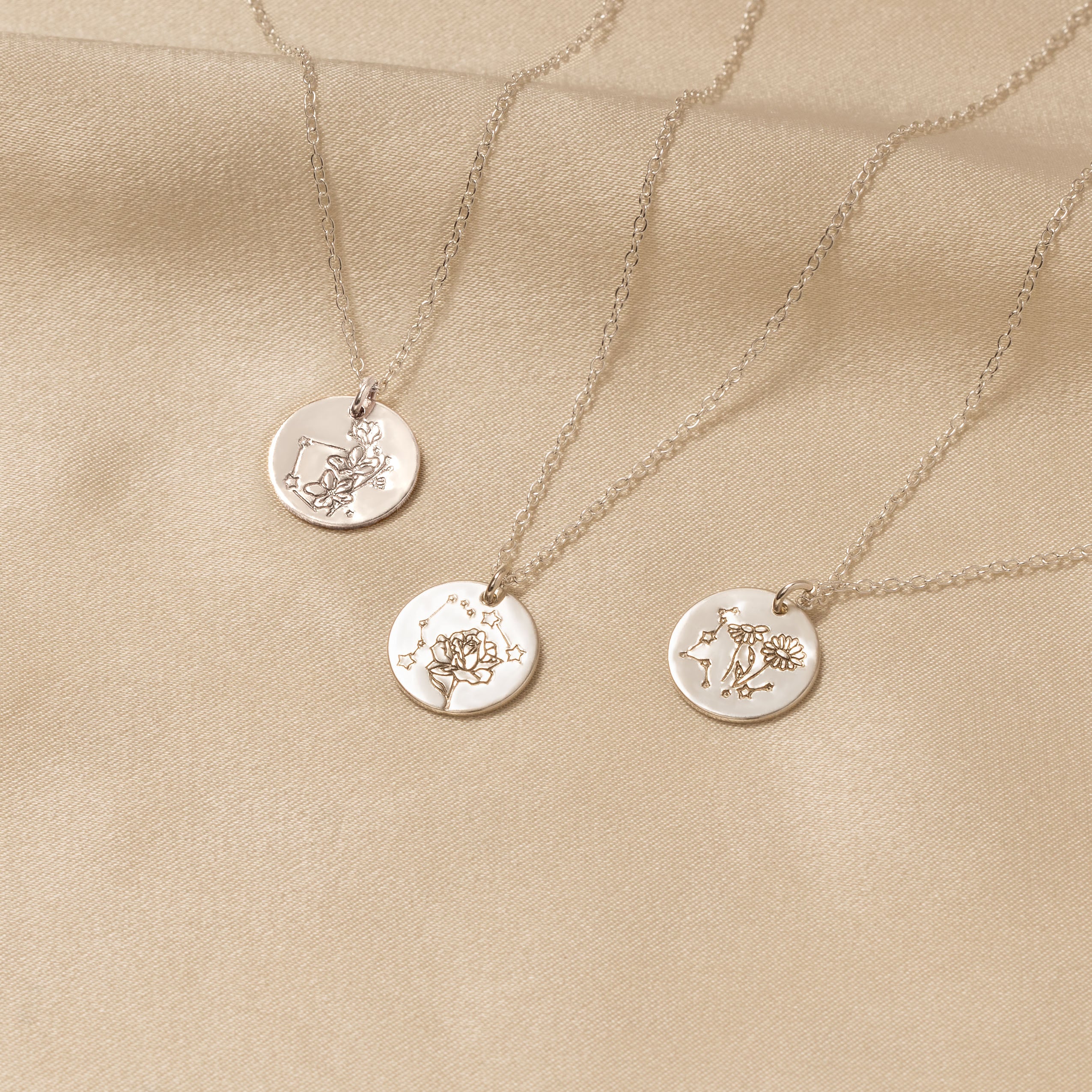 Personalized Stardust Bloom Necklace Silver