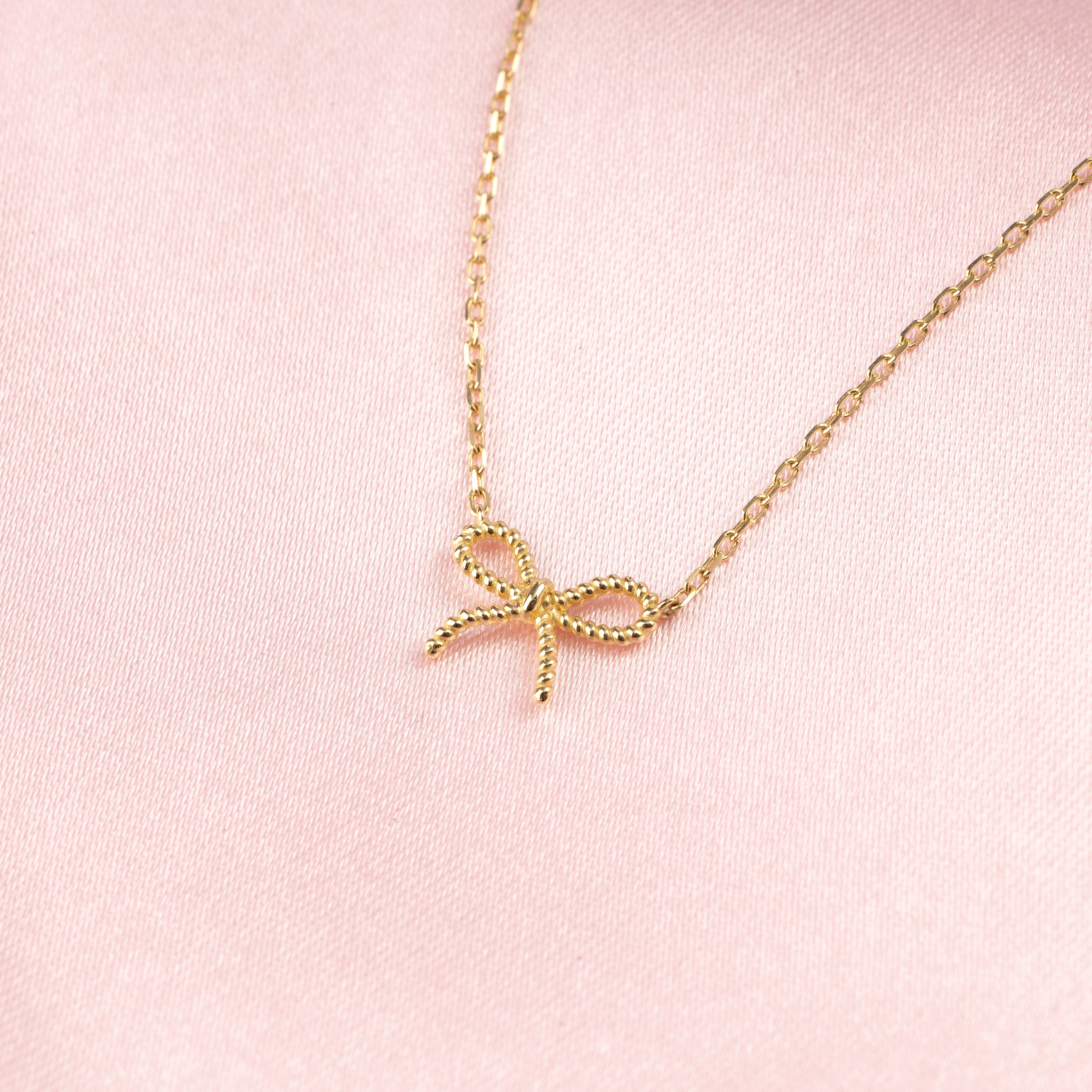 Micro gold jewellery store