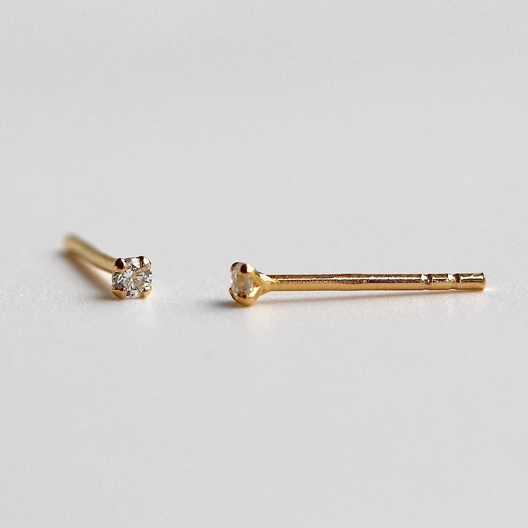 2mm 9ct gold studs store
